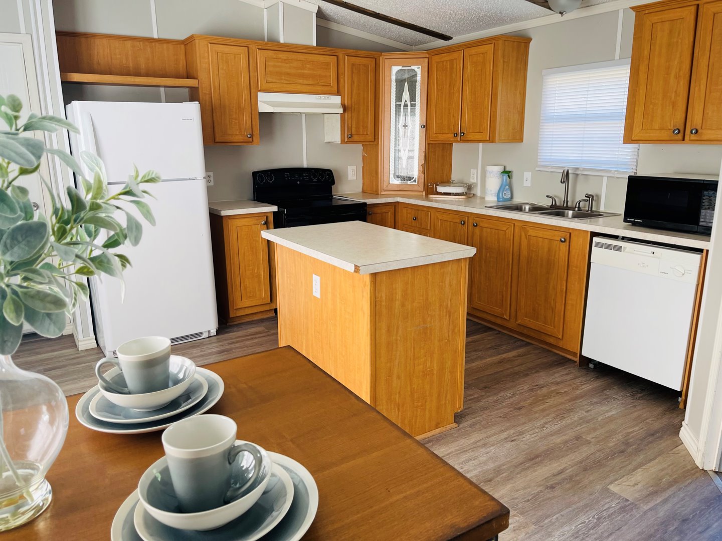 Mobile Home 24 - Country Living Mobile Home and RV Park